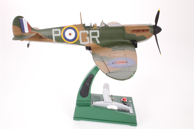 Corgi AA33905 Supermarine Spitfire Mk IA Royal Air Force - Hattons