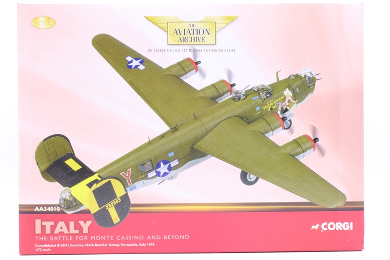Corgi AA34010 Consolidated B-24H Liberator United States - Hattons