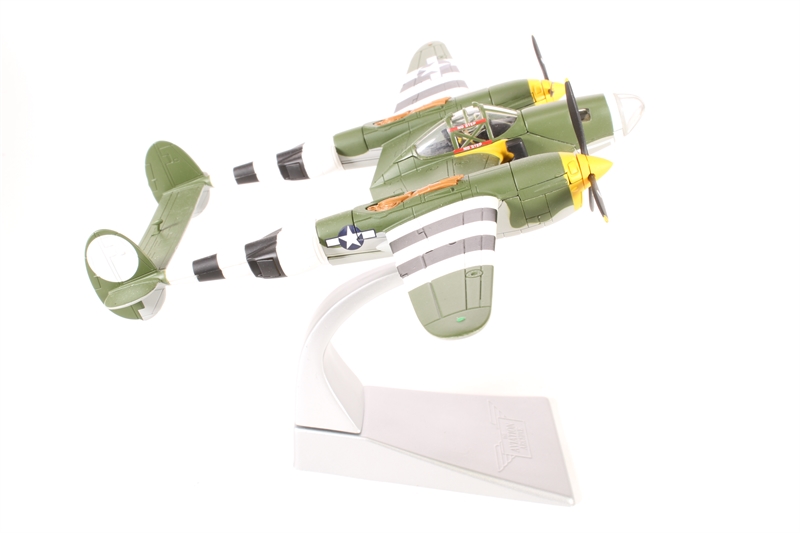 Corgi AA36602.(C)FP P-38J 'Droop Snoot' Lightning - 'Eze - Hattons