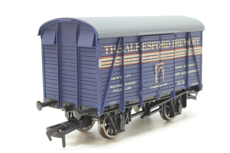 Dapol B000ALFESFORD Closed brewery wagon 'Alfesford Brewery' - Limited ...