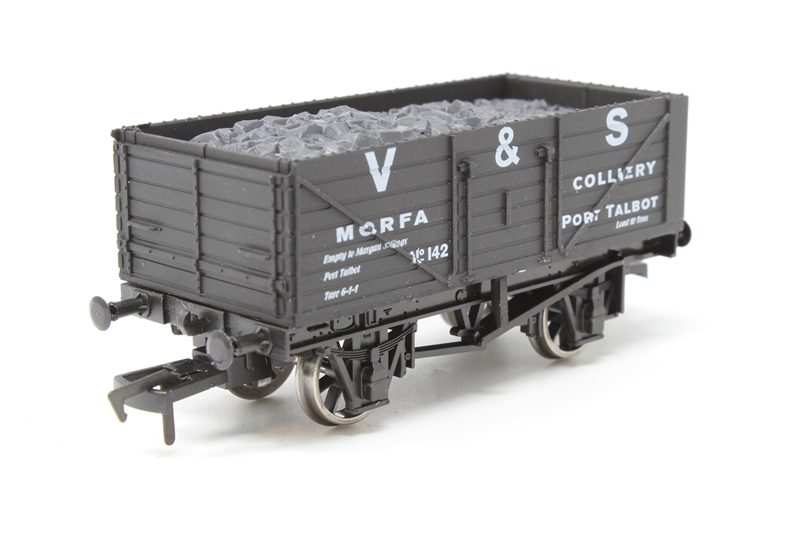 Dapol B000Morfa 7 Plank open wagon 'V & S Morfa Colliery' - Hattons