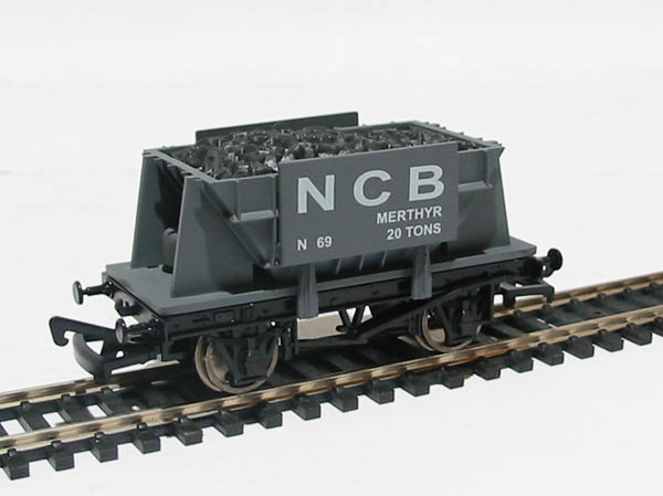 Dapol B605 Ore wagon "NCB Ore" - Hattons