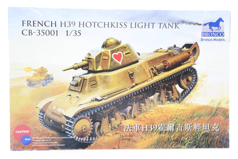 Bronco Models CB-35001 H39 Hotchkiss Light Tank - Hattons
