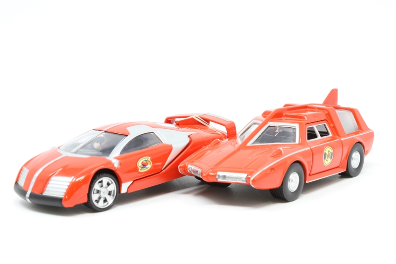 Corgi CC96398 Captain Scarlet 2 Piece Set - Spectrum Saloon Car and