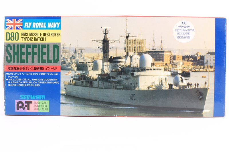 Skywave Kits CG80 HMS Missile Destroyer Type 42 - Hattons