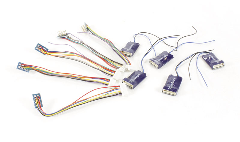DCC Concepts DCC-M4SAX-5 8-pin 4-function M Series decoder x5