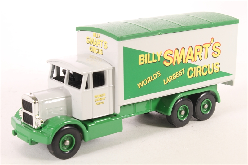 Lledo DG044032 Scammell 6-Wheeler - "Billy Smart's Circus"