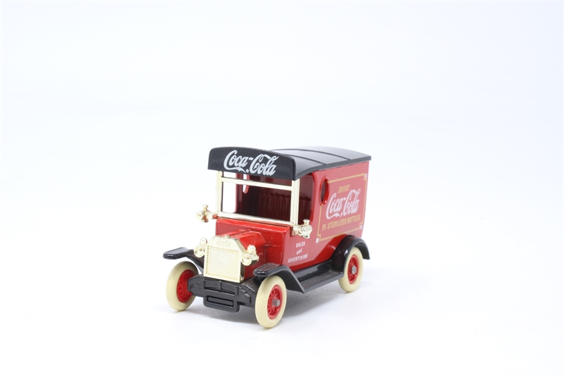 Lledo DG06058 Ford Model T van Coca Cola