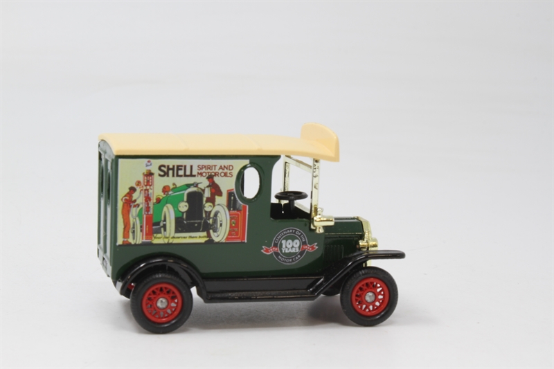 Lledo DG06139 Ford Model T van 'Shell - 100 Years of Motoring'