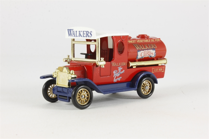 Lledo DG08Walk Ford Model T Tanker - 'Walkers Crisps'