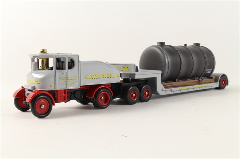 Lledo DG111000 Sentinel ballast tractor with low loader - Hattons