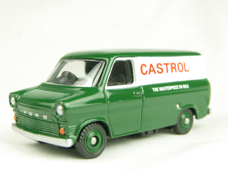 Lledo DG200005 Ford Transit van "Castrol". Non limited