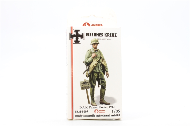 Andrea Miniatures EK35-F007 DAK panzer Pioneer 1942