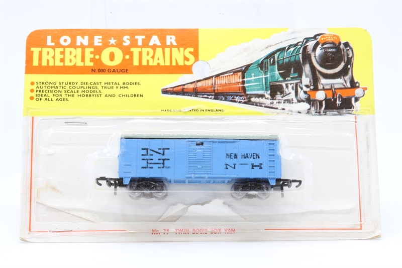 Lone Star EL-79 40' PS-1 steel boxcar of the New Haven - blue with black