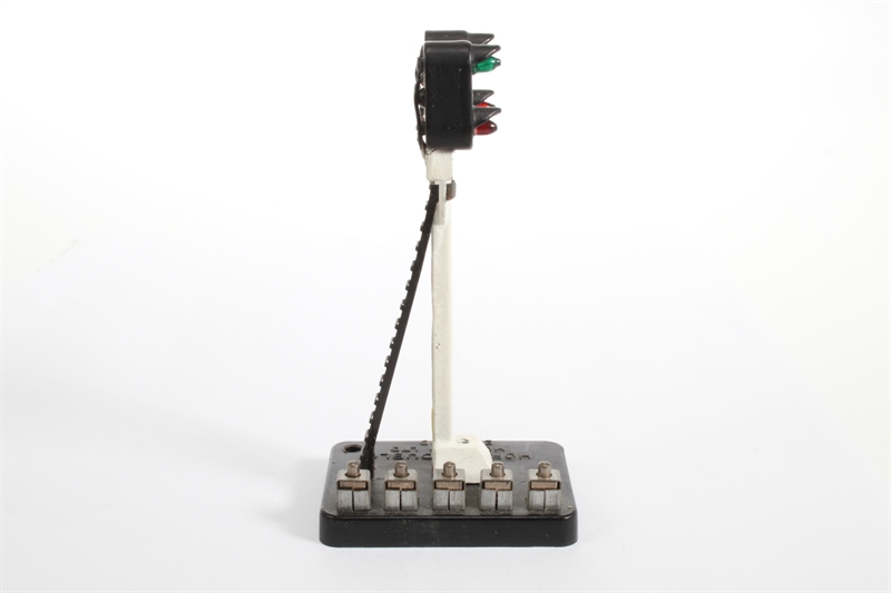 Hornby Dublo ES7 Colour Light Junction Signal - Hattons