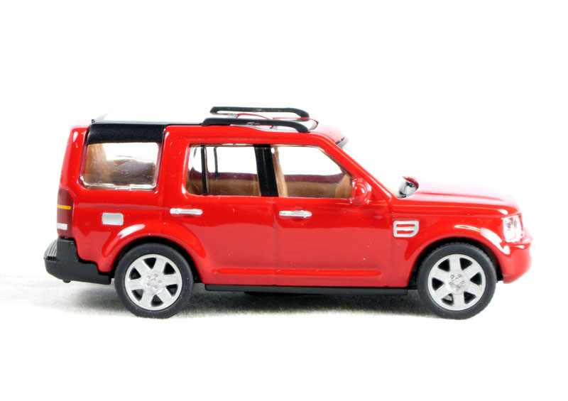 Gaugemaster GM319 Land Rover Discovery 3 in red