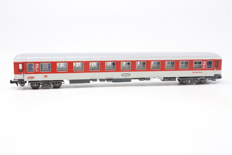 Hobbytrain (Lemke) H2905-021-5 type Bvcmz 248.5 2nd class couchette coach