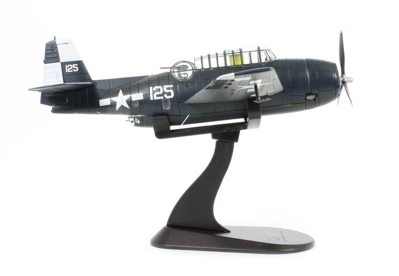 Hobby Master HA1217 Grumman TBM-3E Avenger United States - Hattons
