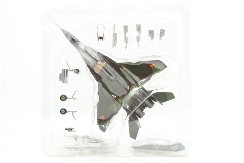 Hobby Master HA6514 Mikoyan MiG-29A LSK-NVA Red661 1990s - Hattons