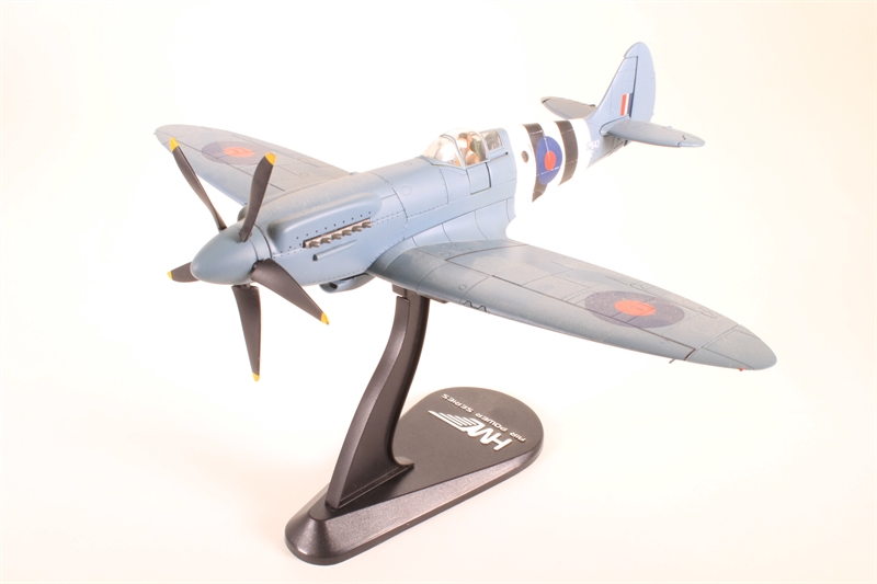 Hobby Master HA7601 Supermarine Spitfire PR Mk XIX Royal - Hattons