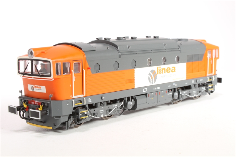 Rivarossi HR2259 LINEA Class 753 Diesel Locomotive - Hattons