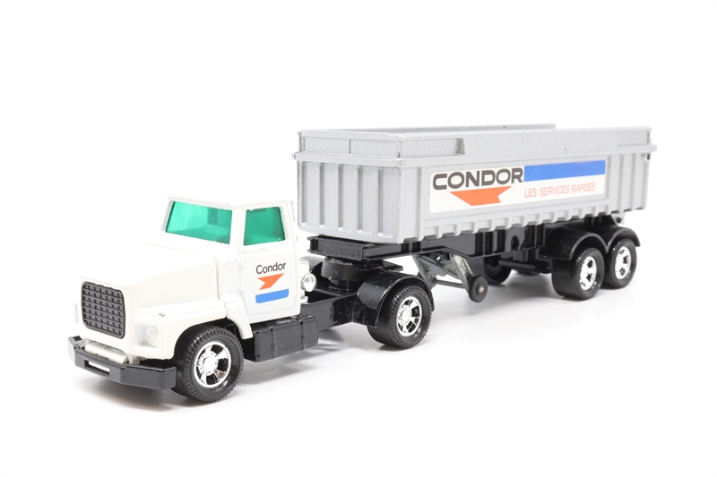 Matchbox K-18-01 Ford Articulated tipper truck "Condor" - Hattons