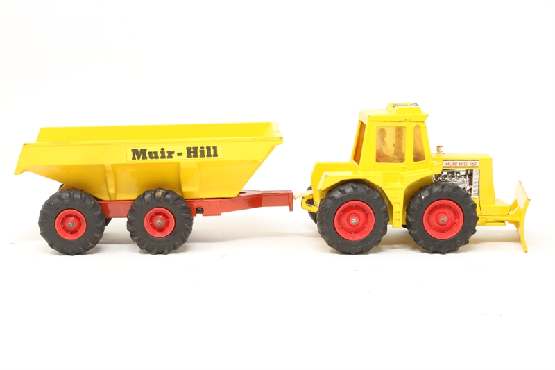 Matchbox K-5MUIR Tractor and trailer 'Muir Hill' - Hattons
