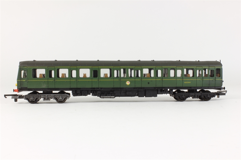 Scratchbuilt KB147 Class 117 in in BR green - correctly - Hattons