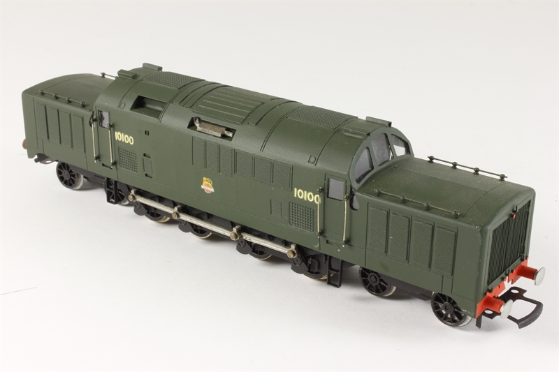 Scratchbuilt KB159 'Fell' mechanical locomotive 4-8-4 10100 in BR green