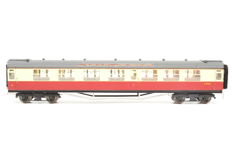 Southern Pride KB1986 2x Bulleid semi open brake third and 1x Bulleid