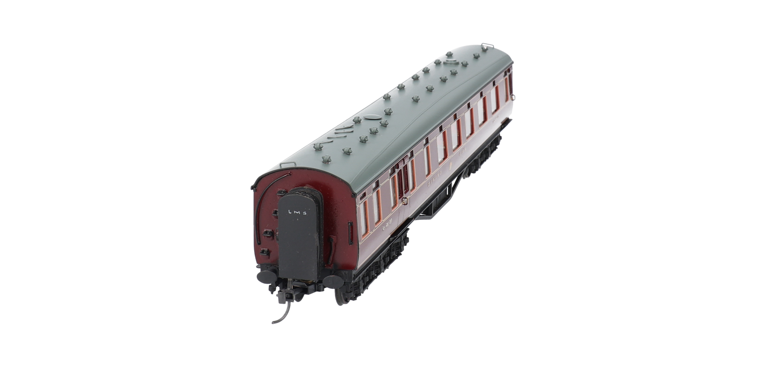 Kitbuilt KB2289 68' 12-wheel dining car 10440 in LMS crimson