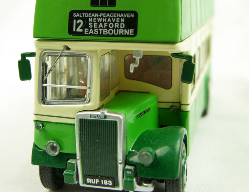 Britbus L001 Leyland Titan "Southdown" - Hattons