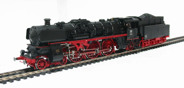 Liliput L104021 BR 18 316 4-6-2 with large capacity tender & extended
