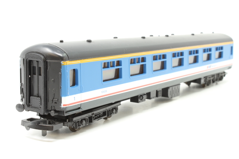 Lima L104312-13435 1st class Mk 2 coach Network SouthEast - Hattons