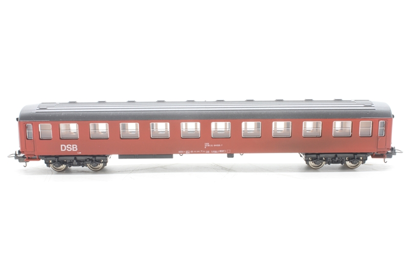 Lima L2192SH DSB Intercity Trainset - Hattons