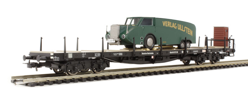 Liliput L235754 Flat Wagon DR With Breaker H. + Truck - Hattons