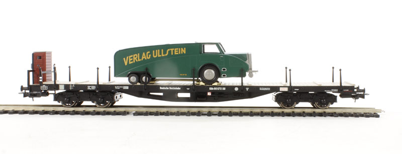 Liliput L235754 Flat Wagon DR With Breaker H. + Truck - Hattons