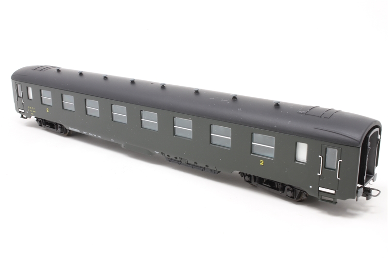 Lima L309208 2nd Class DEV Coach of the SNCF - Hattons