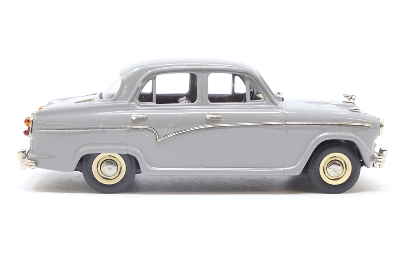 Lansdowne Models LDM82 1957 Austin A55 Cambridge Mk I - Hattons