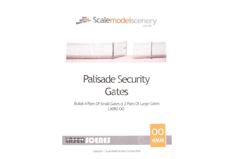 Scale Model Scenery LX092-OO Security Gates & Posts (Pack - Hattons