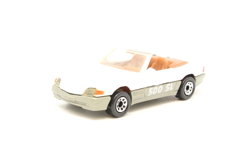 Matchbox MB220 Mercedes-Benz 500SL - Hattons