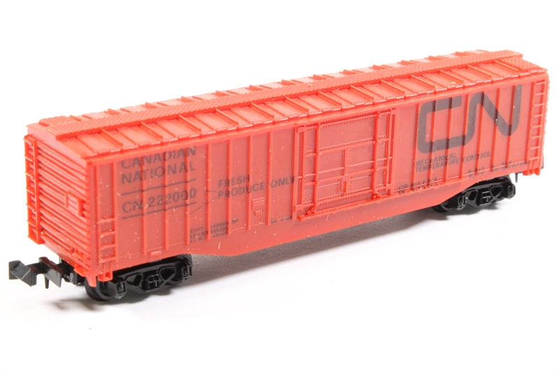 Model Power by MRC MP7004 45' Steel Boxcar #222000 of the Canadian