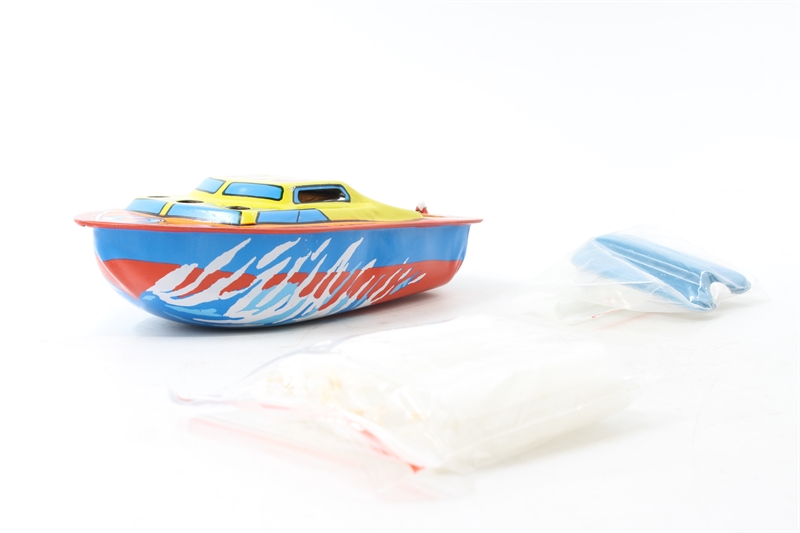 Authentic Models MS025 The Miss Behavin' II, candle speed boat