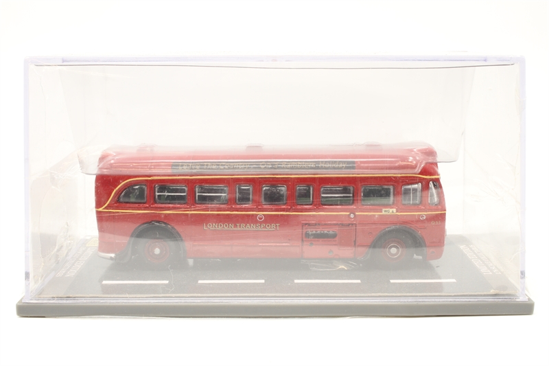Corgi OM41004A AEC 4Q4 "London Transport Central" - Route 233