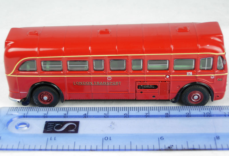 Corgi OM41004.(C) AEC 4Q4 "London Transport - Model Collector Magazine