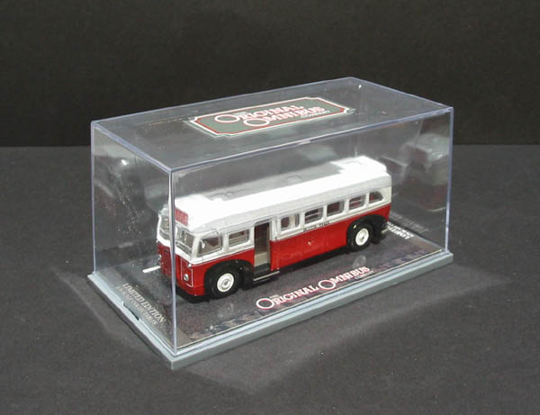 Corgi OM41006 AEC 4Q4 s/deck bus "Malta"