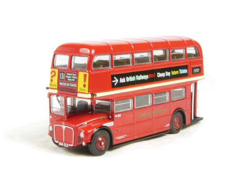 Corgi OM46301 AEC Routemaster d/deck bus "London - Hattons