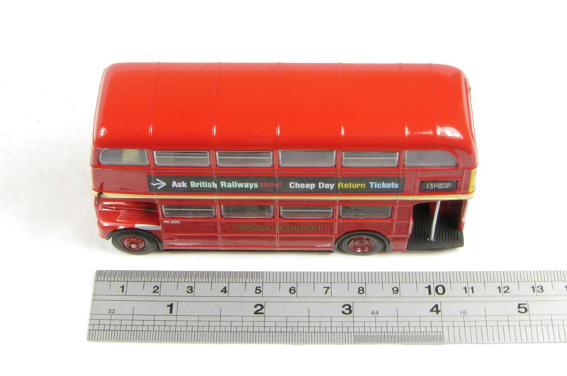 Corgi OM46301 AEC Routemaster d/deck bus "London - Hattons