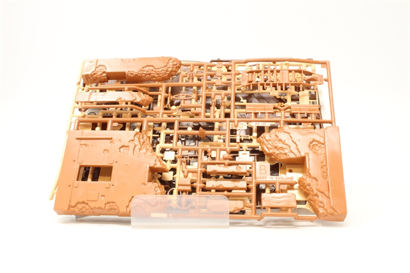 Matchbox PK-171 Sd.Kfz. 11 Half Track - Hattons
