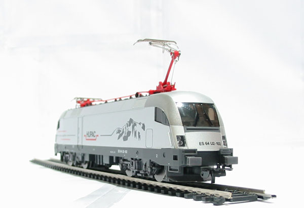 Piko 57414 Class Rh1016 "Taurus" High performance electric - Hattons